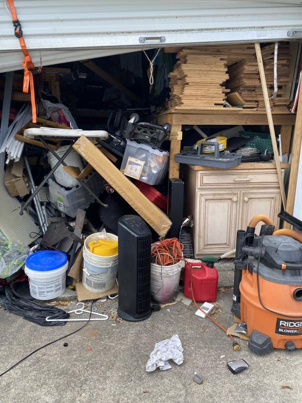 Storage Unit Auction in Myrtle Beach, SC at Rabon Storage ends on 19th ...