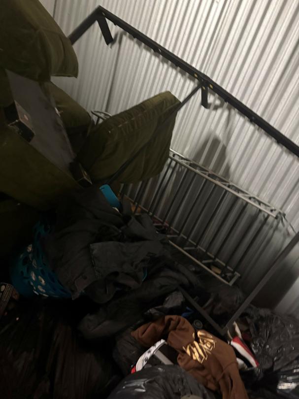 Storage Unit Auction in Hammond , LA at Creekside Self Storage ends on 29th May, 2025 10:00 AM