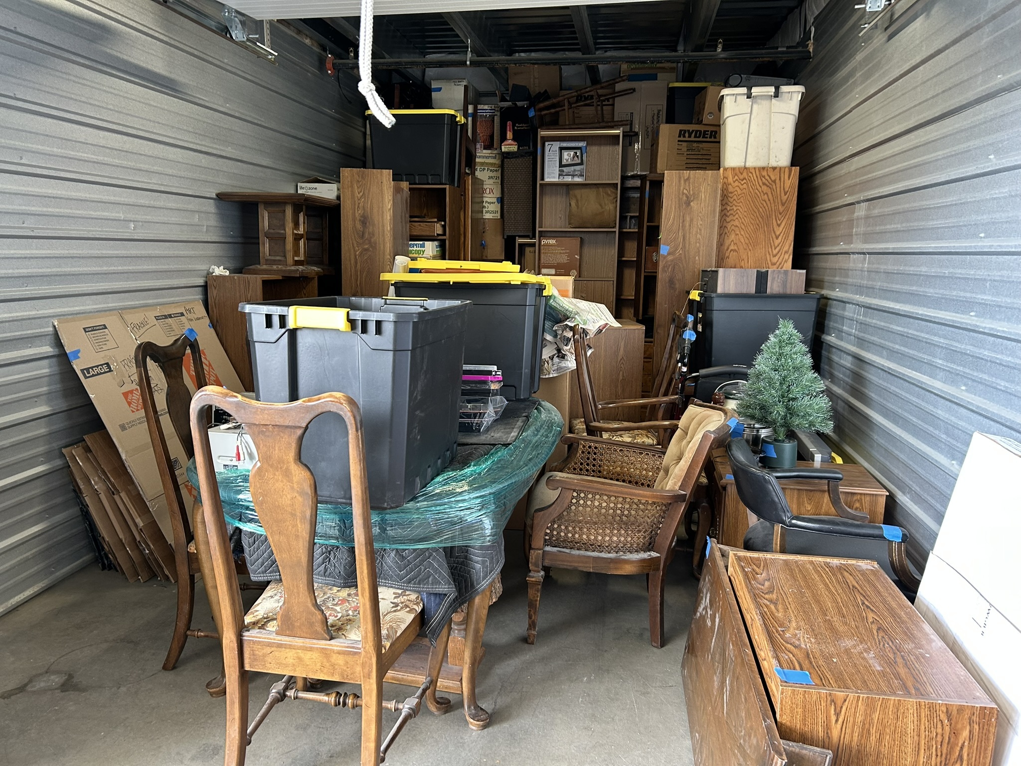 Storage Unit Auction in Longmont, CO at Guardian Storage - Longmont ...