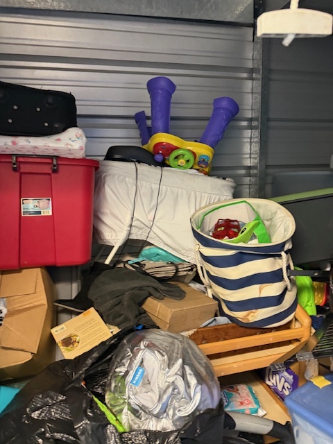 Storage Unit Auction in Ephrata, PA at Kwik Stor Self Storage ends on 29th May, 2025 10:06 AM