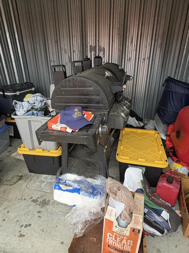 Storage Unit Auction in Nashville, TN at Abbott Trinity Self Storage ...