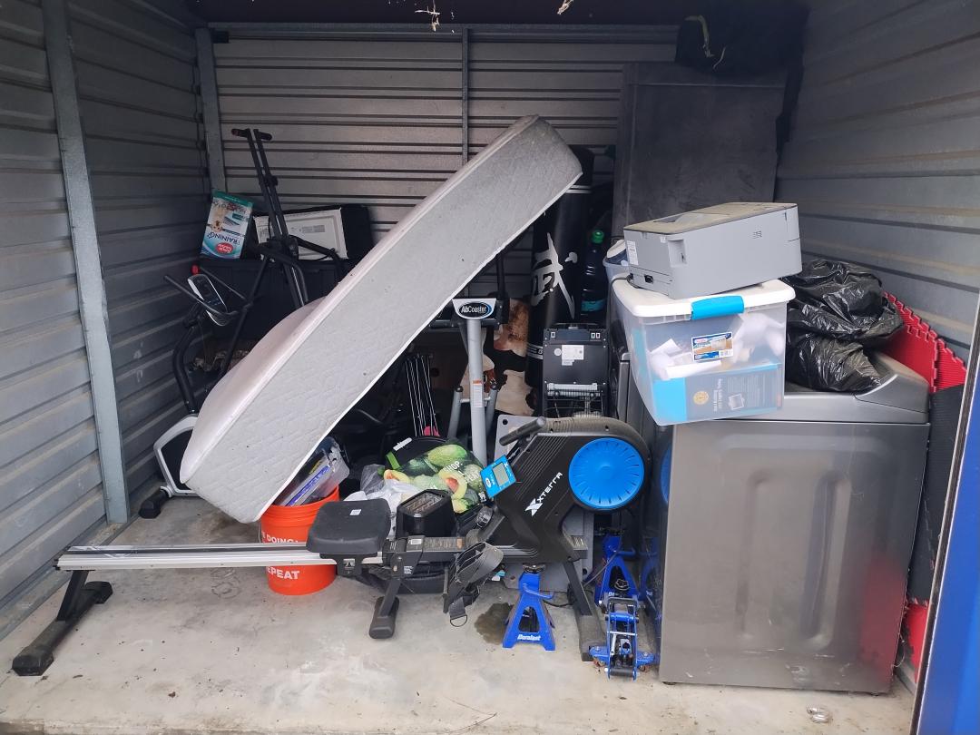 Storage Unit Auction in Lumberton, NC at TriLink Lumberton - Linkhaw ...