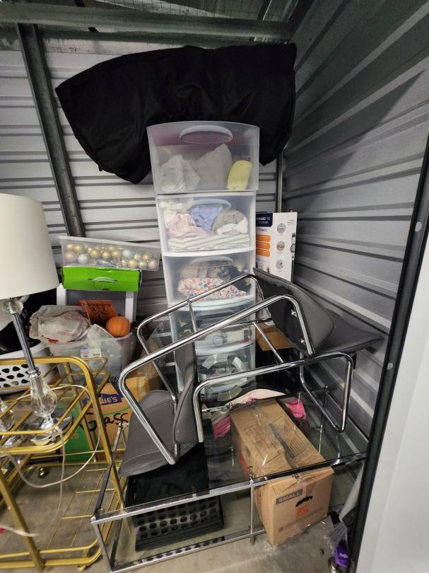 Storage Unit Auction in Pendleton, SC at USA Storage Centers-Clemson ...