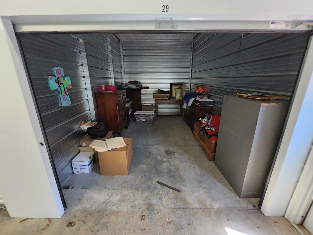 Storage Unit Auction in Decatur, AL at OneGuard Self Storage- Decatur ...