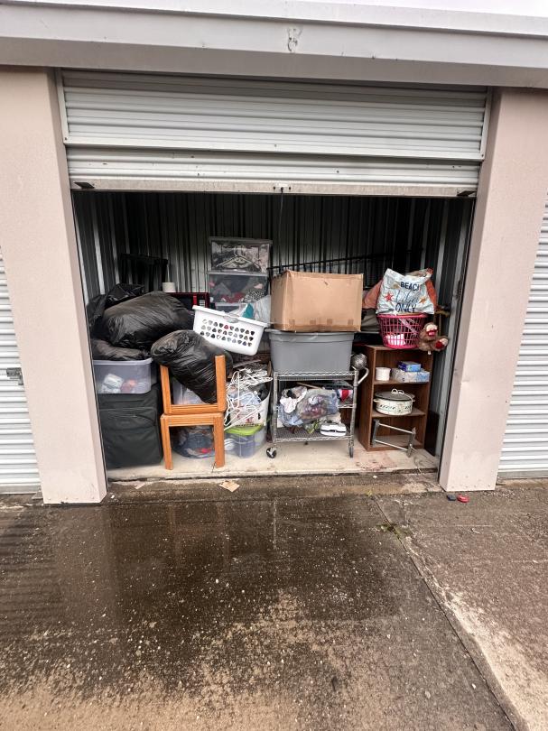 Storage Unit Auction in Independence, KS at Quality Mini Storage ends ...