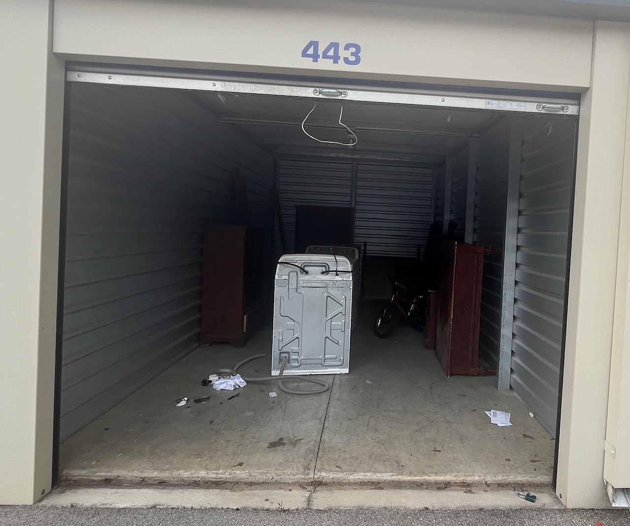 Storage Unit Auction in Gulfport, MS at Safe Mini Storage #4 ends on ...