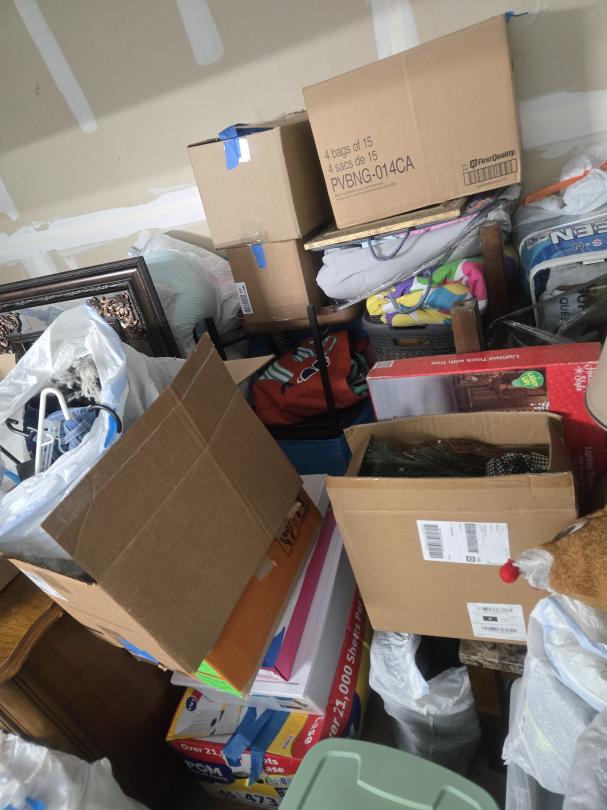 Storage Unit Auction in Converse, TX at Rocket Self Storage ends on ...