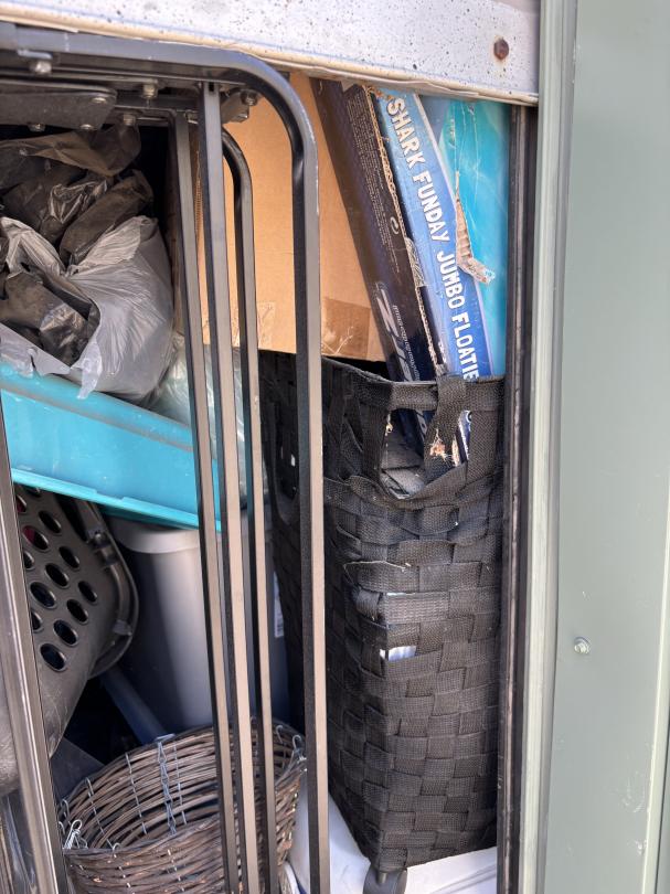 Storage Unit Auction in Bullhead , AZ at AAA Bullhead Storage ends on ...