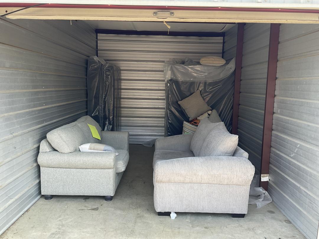 Storage Unit Auction in Jacksonville, AR at Arkansas Storage Center ...