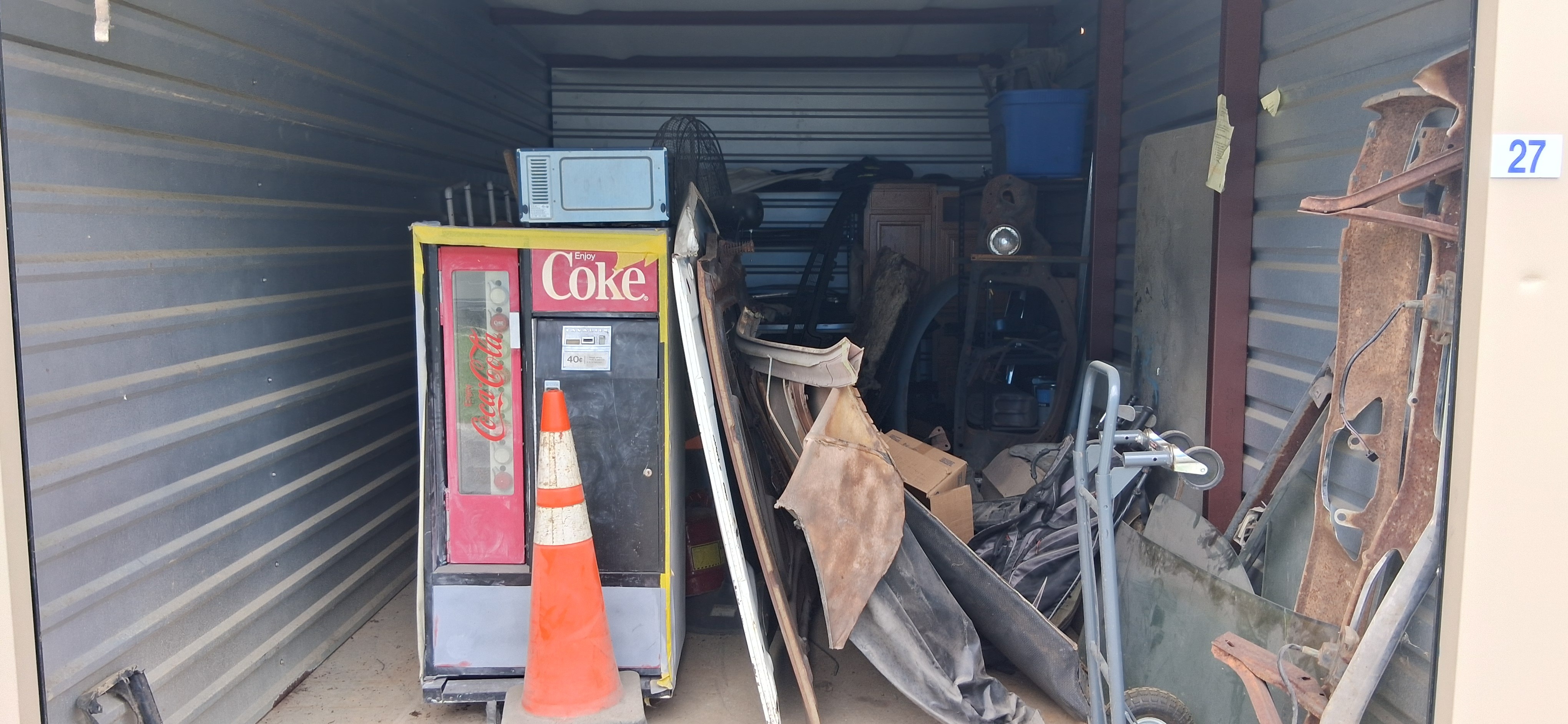 Storage Unit Auction in Anniston, AL at Pilot Storage Anniston ends on ...