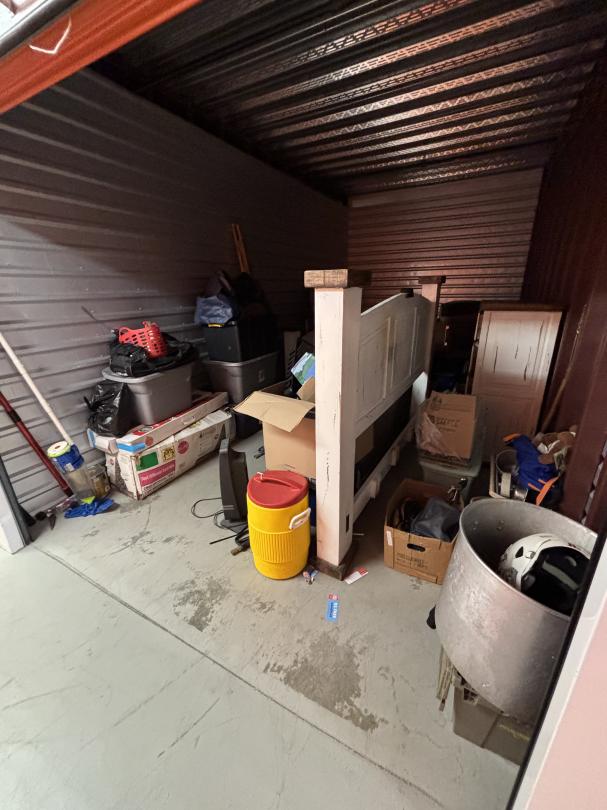 Storage Unit Auction in Houma, LA at Dependable Storage - Houma ends on ...