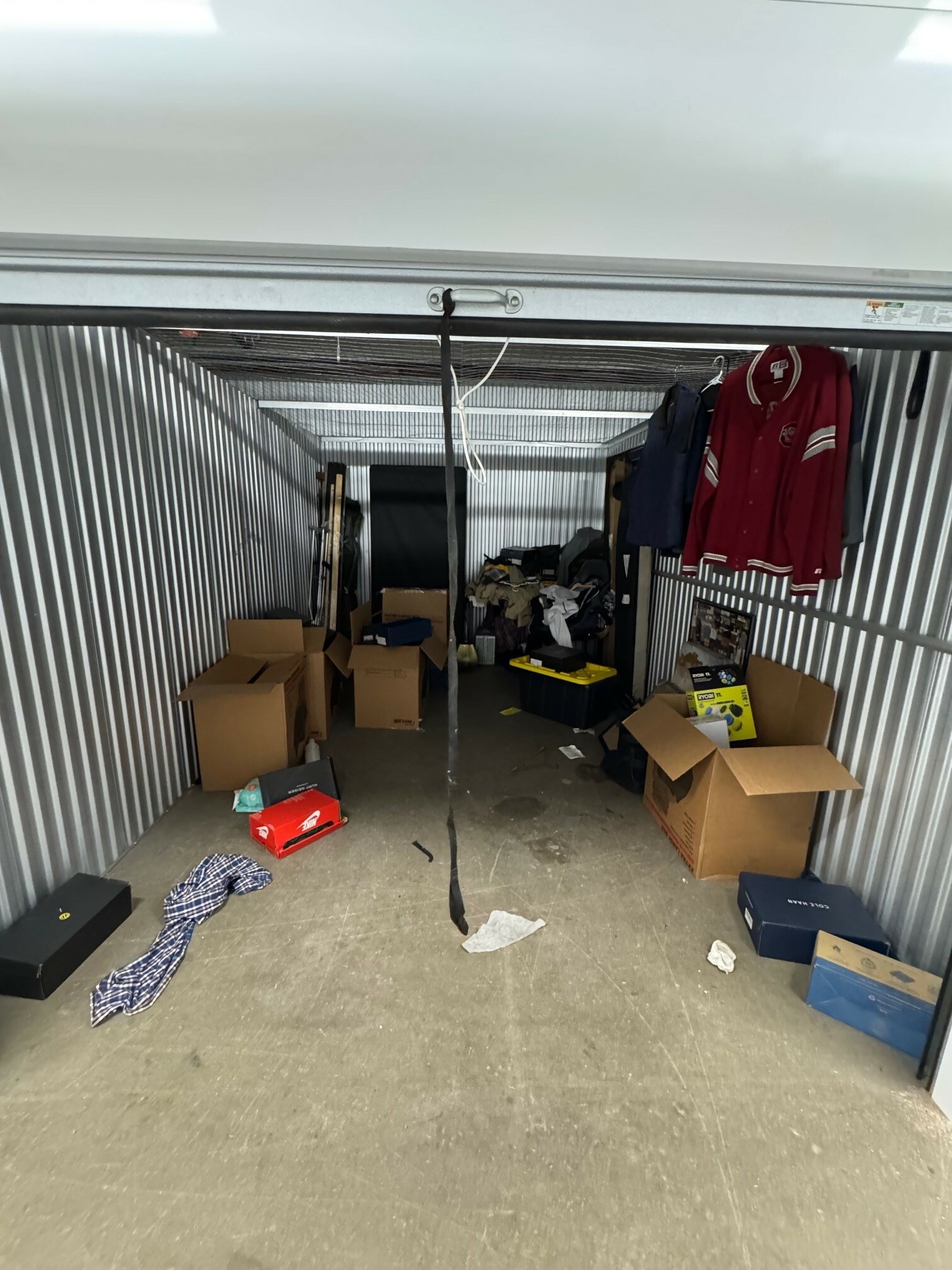 Storage Unit Auction in Houston, TX at Morningstar of Eado ends on 25th ...