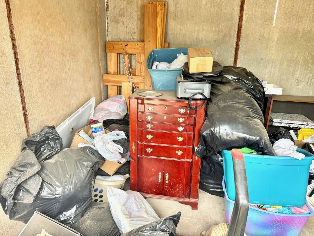 Storage Unit Auction in Bossier City, LA at Northgate Mini Storage ends ...