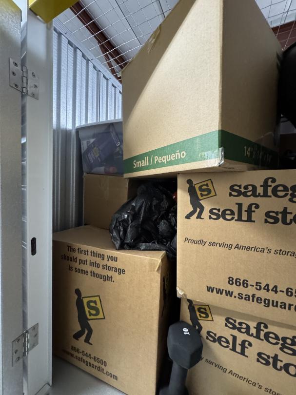 Storage Unit Auction in Hollywood, FL at Safeguard Self Storage ...