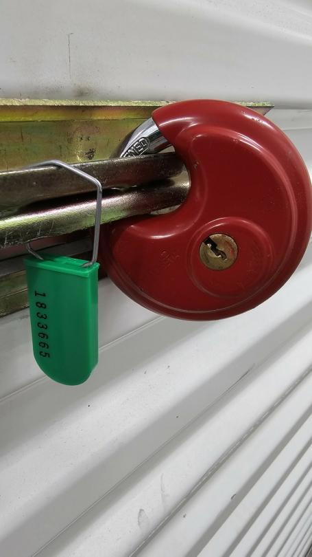 Storage Unit Auction in Cocoa, FL at Storage King USA - W. King St ends ...