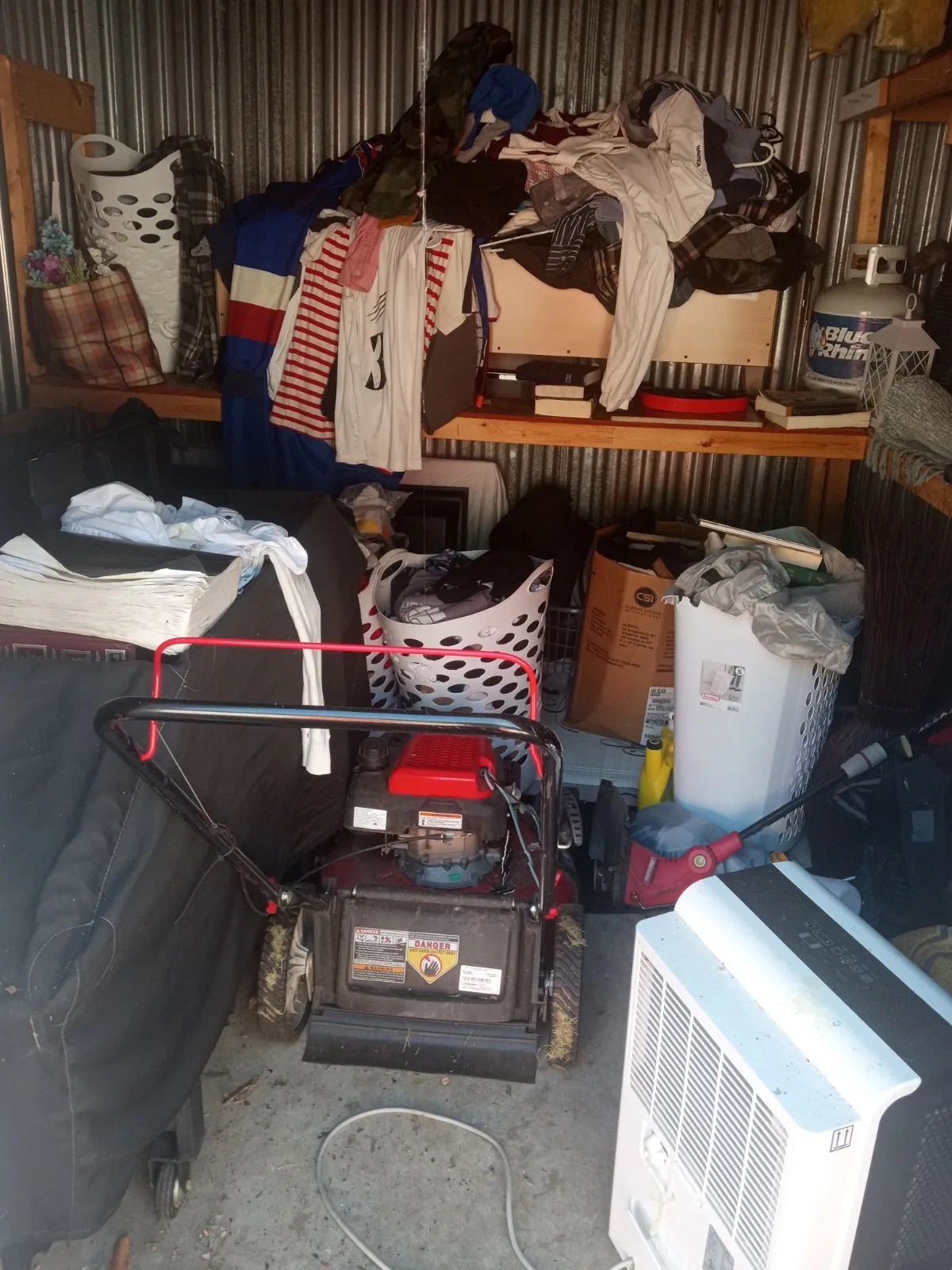 Storage Unit Auction in Roanoke, VA at Star City Self Storage - Plantation ends on 25th June ...