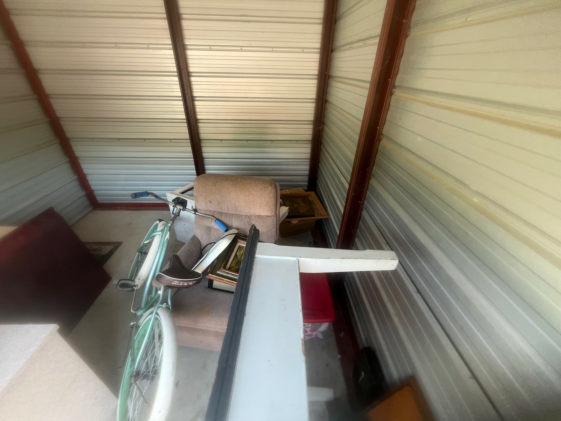 Storage Unit Auction in Bellevue, IL at Peoria Storage Center ...