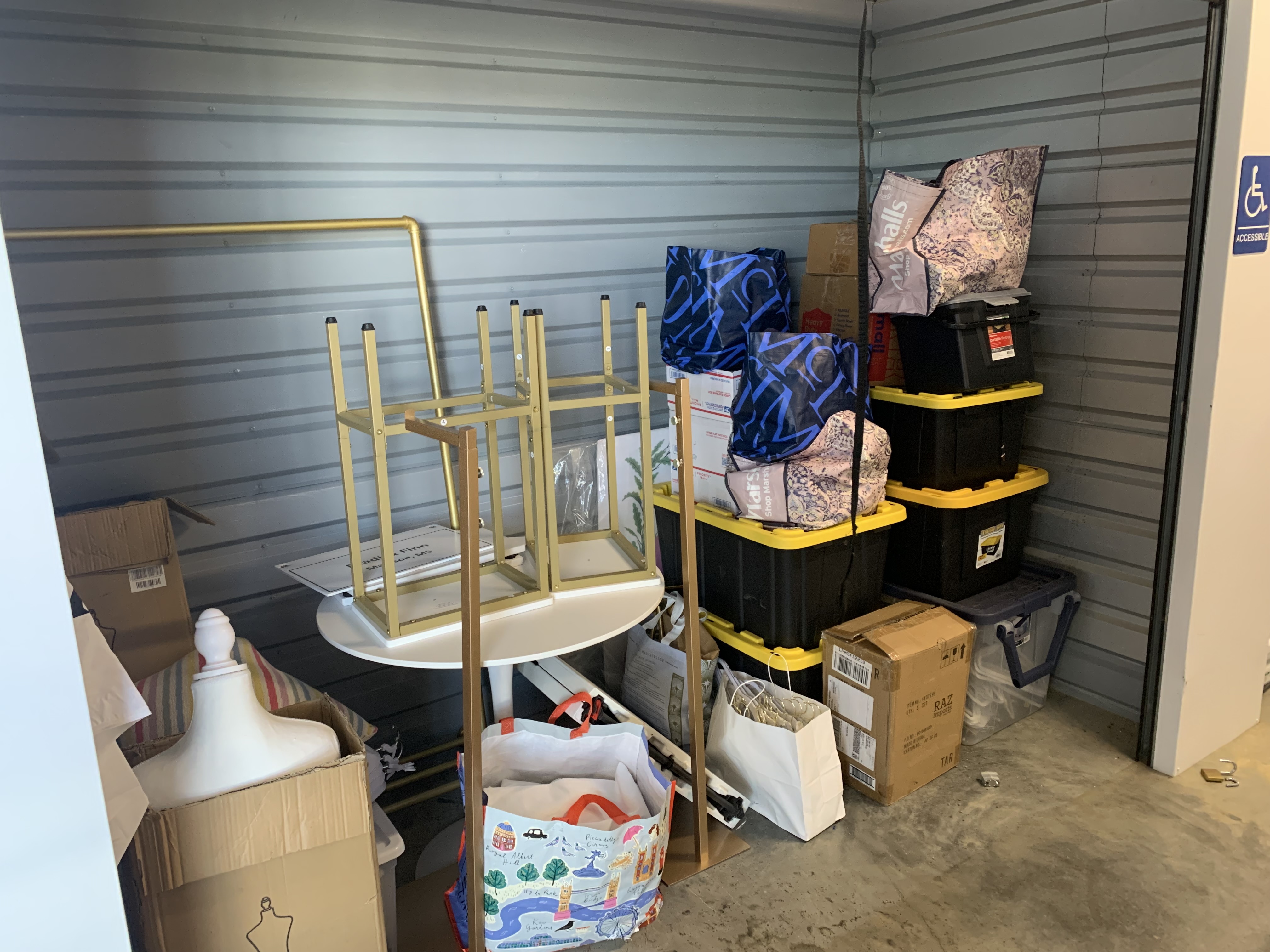 Storage Unit Auction in Madison , MS at Storage Max- Germantown ends on ...