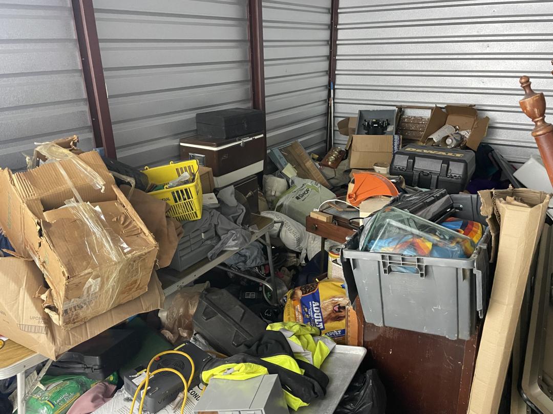 Storage Unit Auction in FRANKLIN, NC at CAROLINA STORAGE WEST - 11 ...