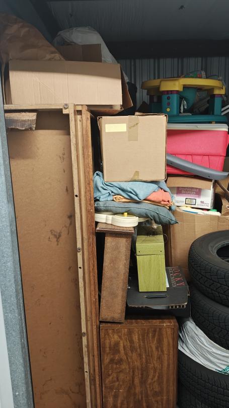 Storage Unit Auction in Haverstraw, NY at Low Tor Storage ends on 23rd ...