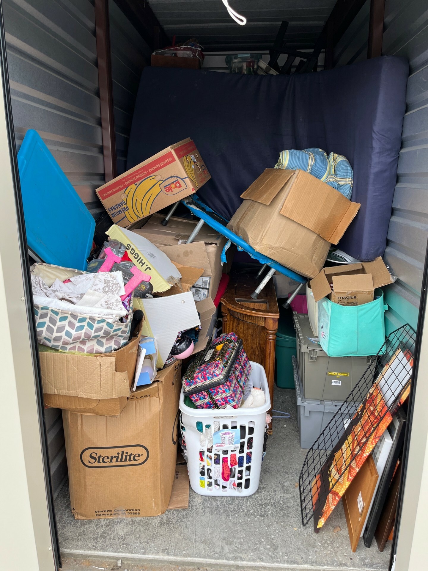 Storage Unit Auction in MONTICELLO, KY at Falcon Storage Monticello ...