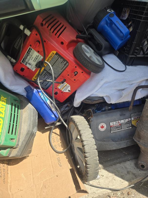 Storage Unit Auction in Converse, TX at Rocket Self Storage ends on ...