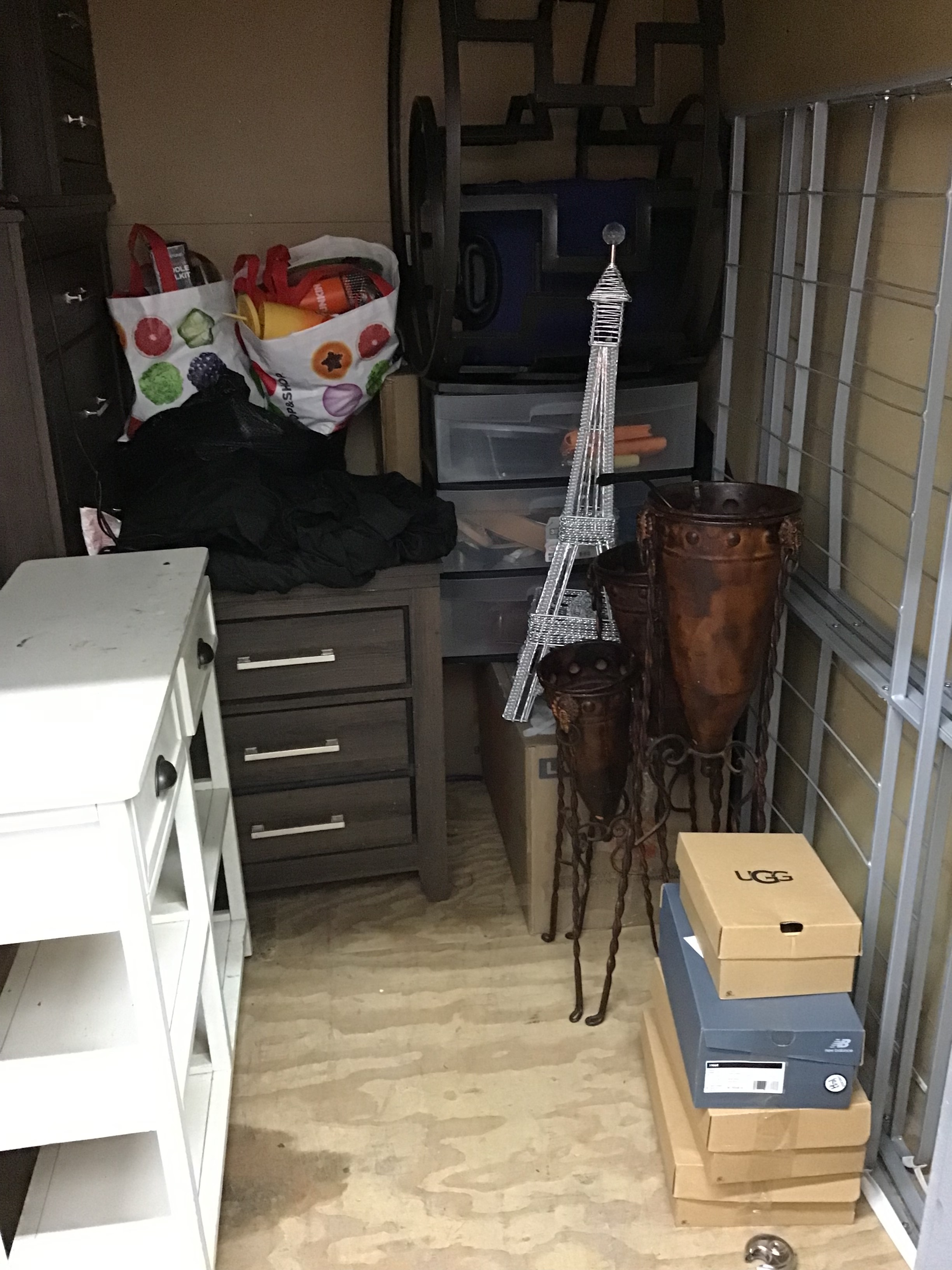 Storage Unit Auction in Springfield , MA at U-Haul Moving and Storage ...
