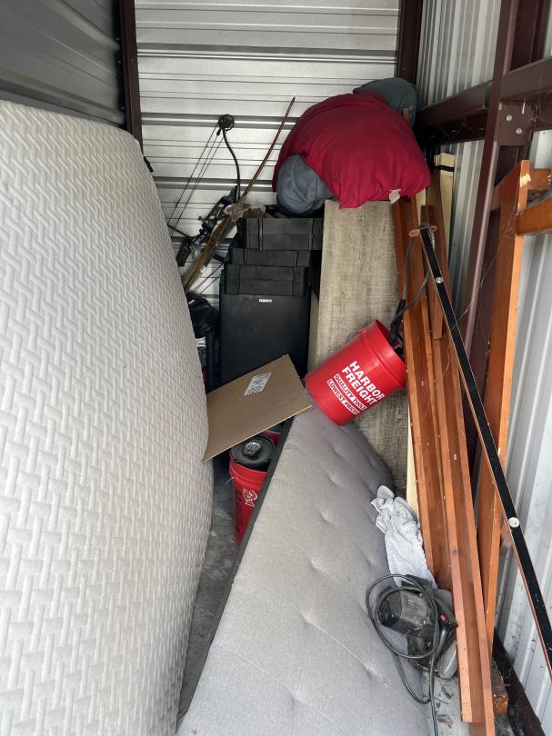 Storage Unit Auction in Murfreesboro, TN at Gum Road Mini Storage ends ...