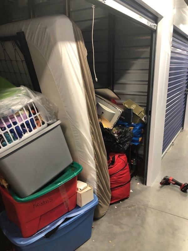 Storage Unit Auction in Middletown, DE at A STORAGE DEPOT - MIDDLETOWN ...