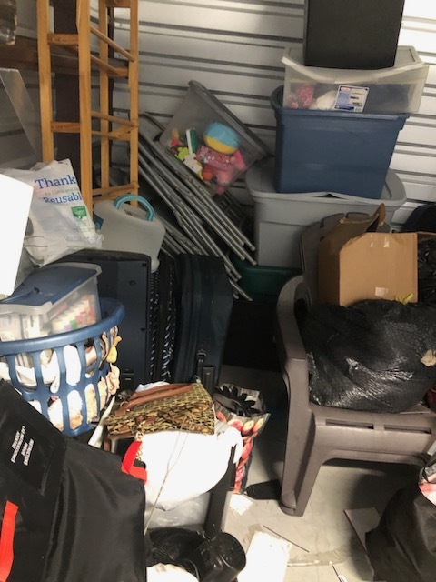 Storage Unit Auction in Middletown, DE at A STORAGE DEPOT - MIDDLETOWN ...