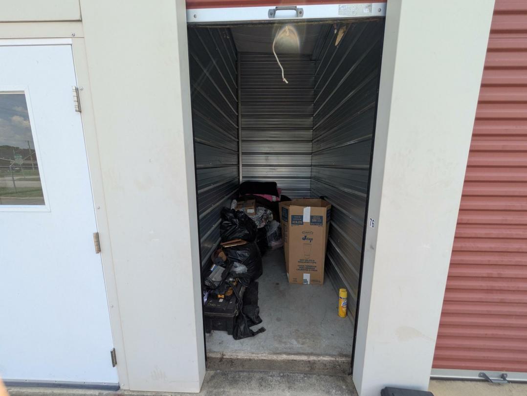 Storage Unit Auction in Decatur, AL at OneGuard Self Storage- Decatur ...