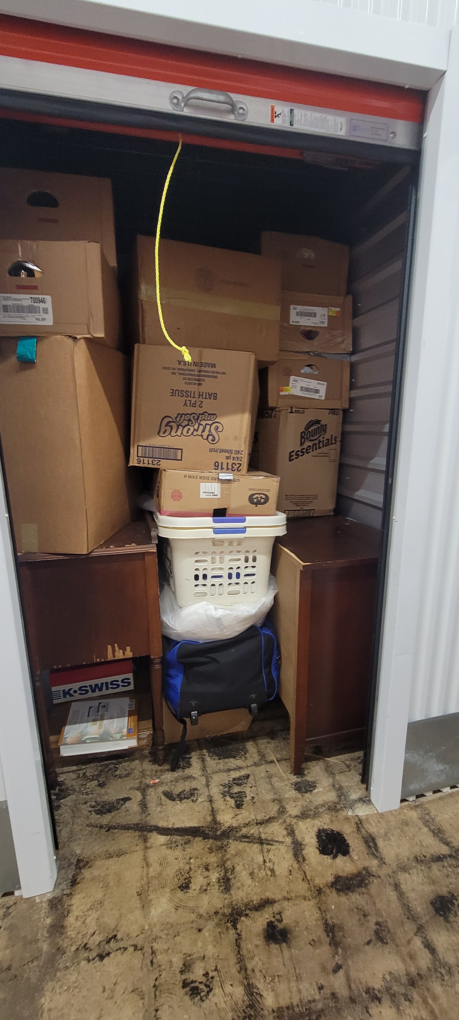 Storage Unit Auction in Little Rock, AR at U-Haul Moving & Storage at 65th/Geyer Springs ends on ...