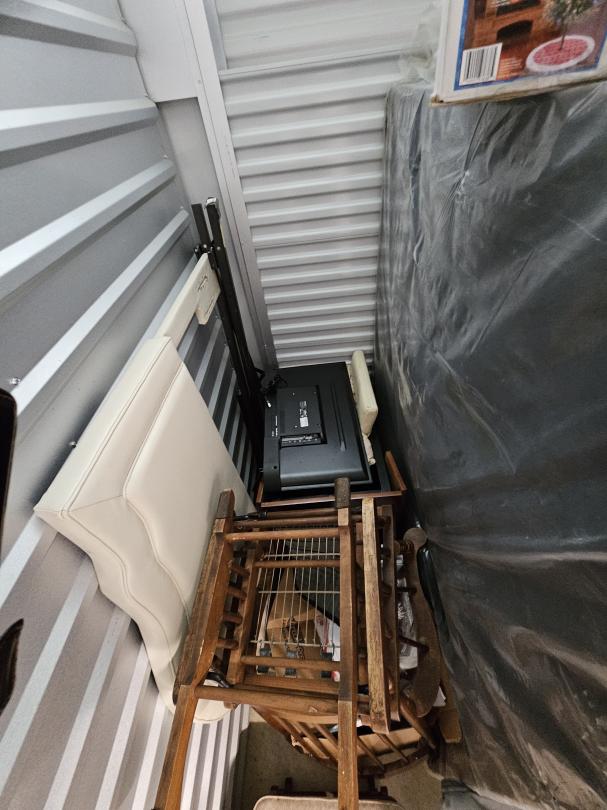 Storage Unit Auction in Athens, GA at SpareBox Storage 0106 ends on ...