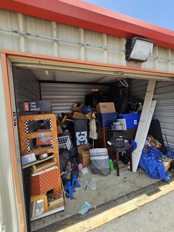Storage Unit Auction in Cabot, AR at Budget Self Storage - Hwy 5 Cabot ...