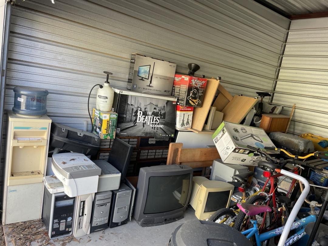 Storage Unit Auction in Daphne, AL at Tellus Self Storage - Daphne ends on 22nd July, 2025 11:00 AM