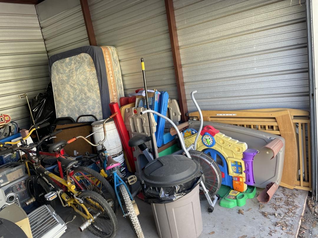 Storage Unit Auction in Daphne, AL at Tellus Self Storage - Daphne ends on 22nd July, 2025 11:00 AM