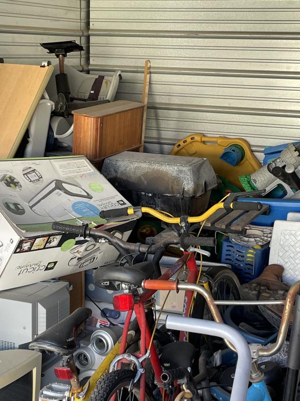 Storage Unit Auction in Daphne, AL at Tellus Self Storage - Daphne ends on 22nd July, 2025 11:00 AM