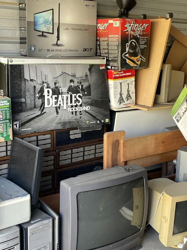 Storage Unit Auction in Daphne, AL at Tellus Self Storage - Daphne ends on 22nd July, 2025 11:00 AM