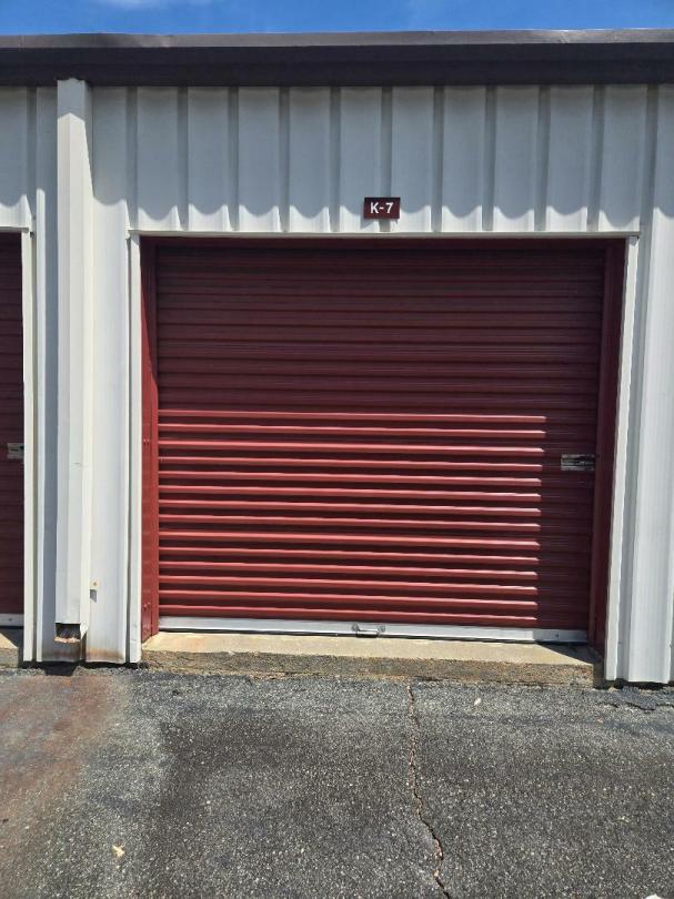 Storage Unit Auction in Hayes, VA at Ordinary Mini Storage North ends ...