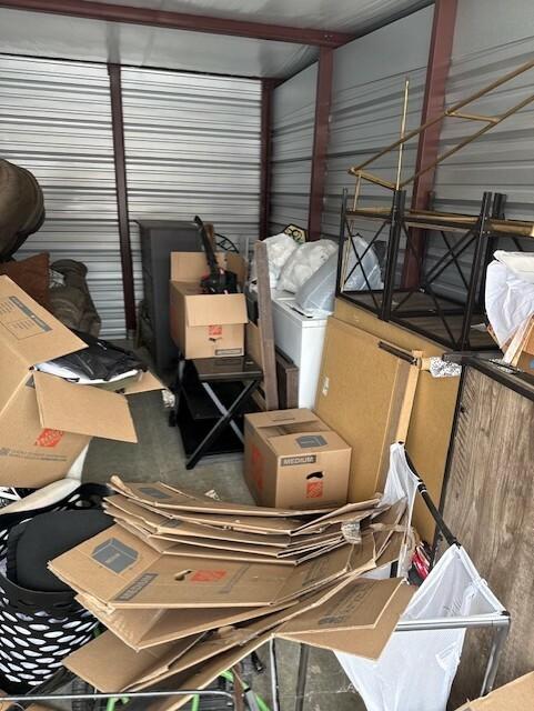 Storage Unit Auction in Rome, GA at Rooms To Storage - Rockmart Rd ends ...