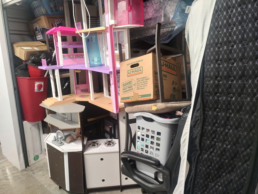 Storage Unit Auction in Ridgeland, MS at StorageMax Ridgeland ends on ...