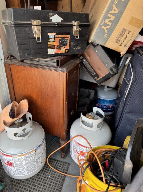 Storage Unit Auction in Pacific, MO at Pacific Self Storage ends on 4th ...