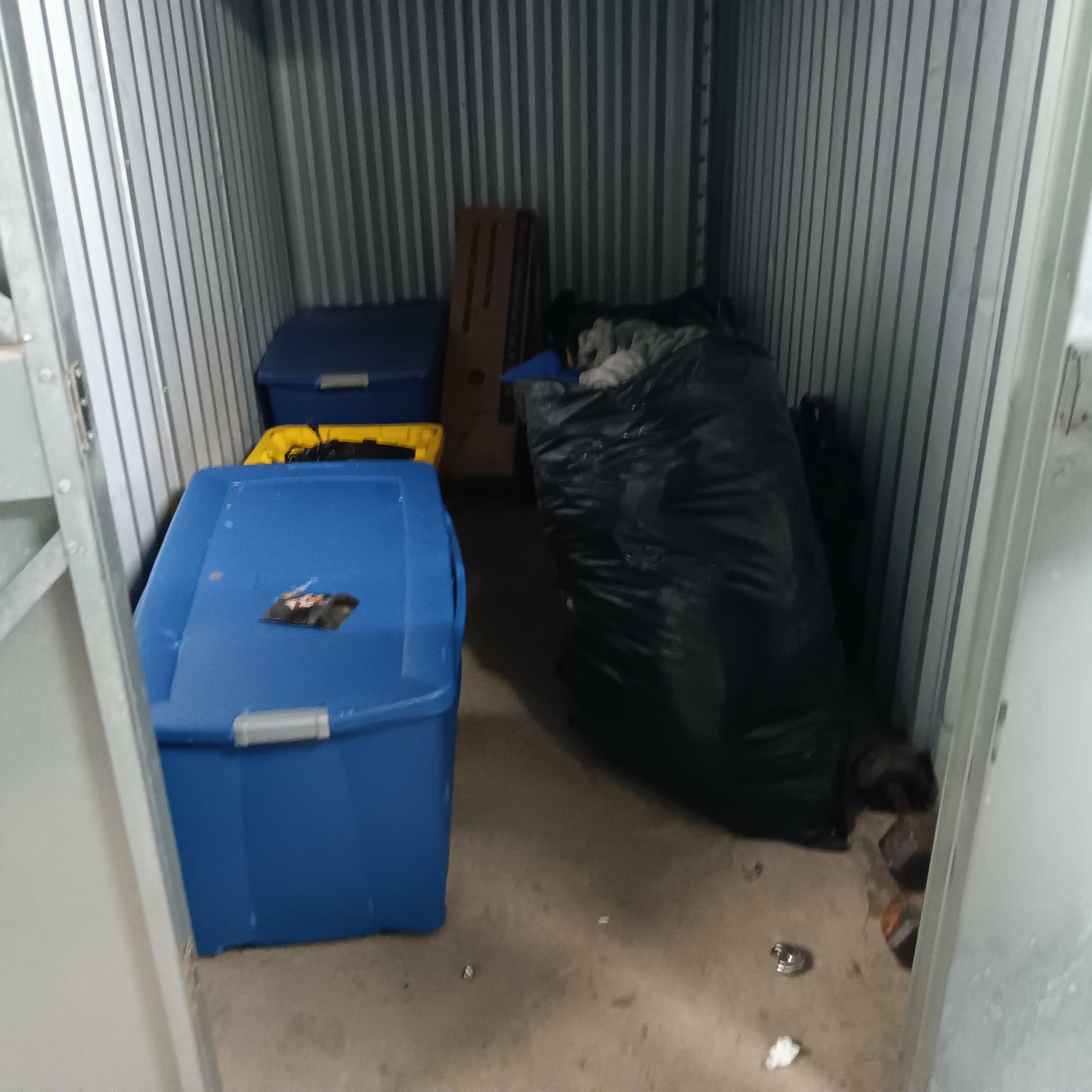 Storage Unit Auction in Stockton, CA at Advanced Mini Storage Monte ...