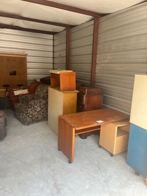 Storage Unit Auction in Hayes, VA at TOMCO Storage LLC ends on 19th ...