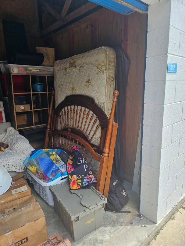 Storage Unit Auction in Carthage, TX at Right Move Storage- Luper ...