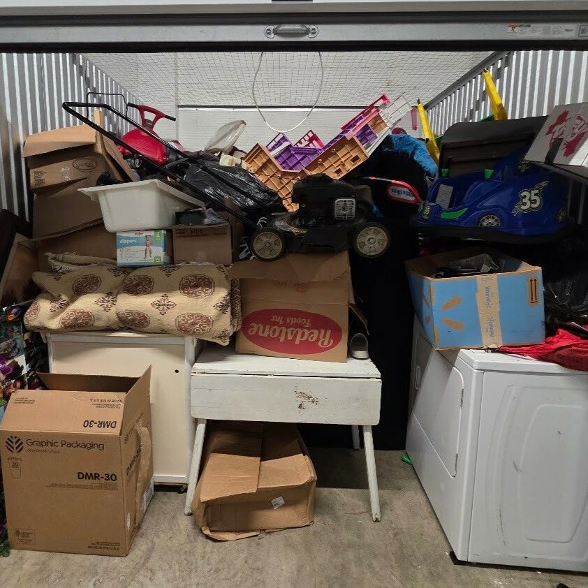 Storage Unit Auction in Kalamazoo, MI at Kalamazoo Storage Center ends ...