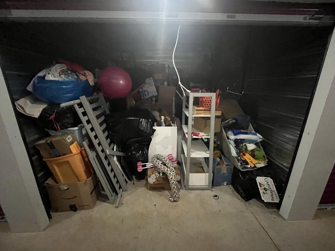 Storage Unit Auction in Centerton, AR at Easy Stop Storage - Centerton ...