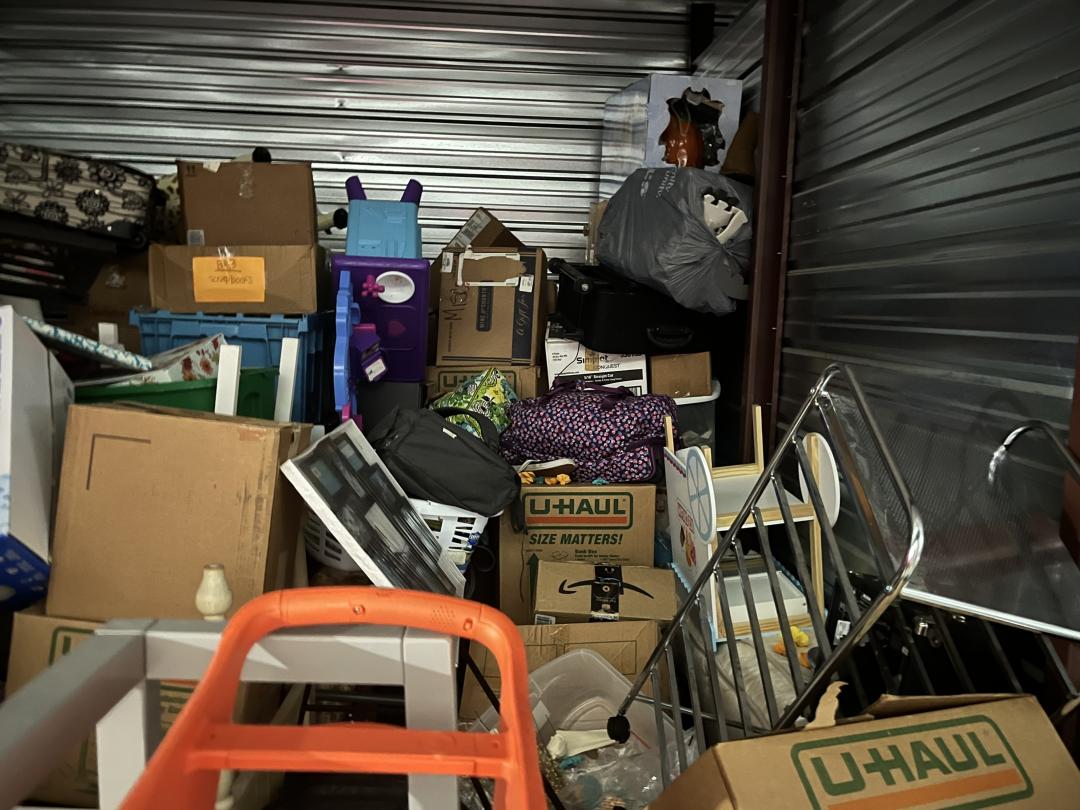 Storage Unit Auction in Centerton, AR at Easy Stop Storage - Centerton ...