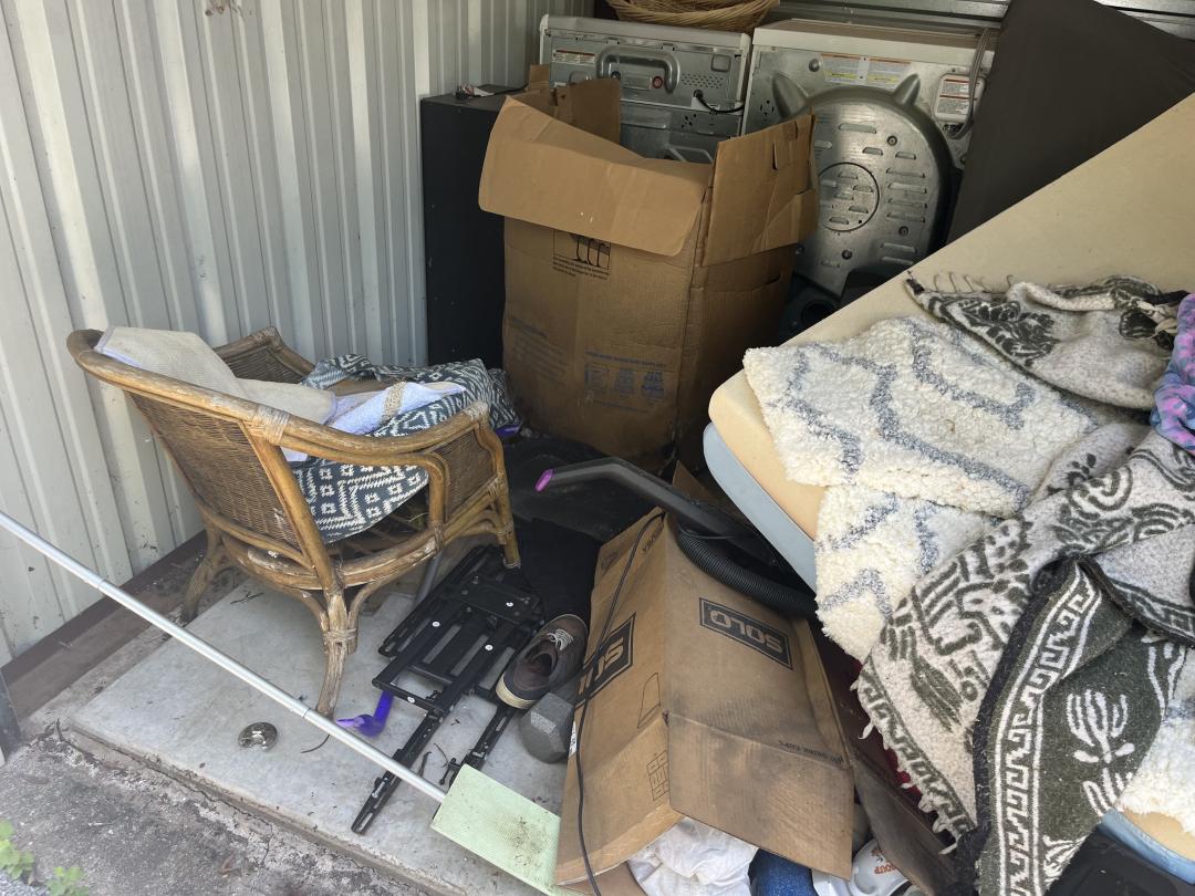 Storage Unit Auction in Centerton, AR at Easy Stop Storage - Centerton ...