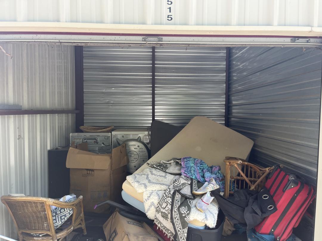 Storage Unit Auction in Centerton, AR at Easy Stop Storage - Centerton ...